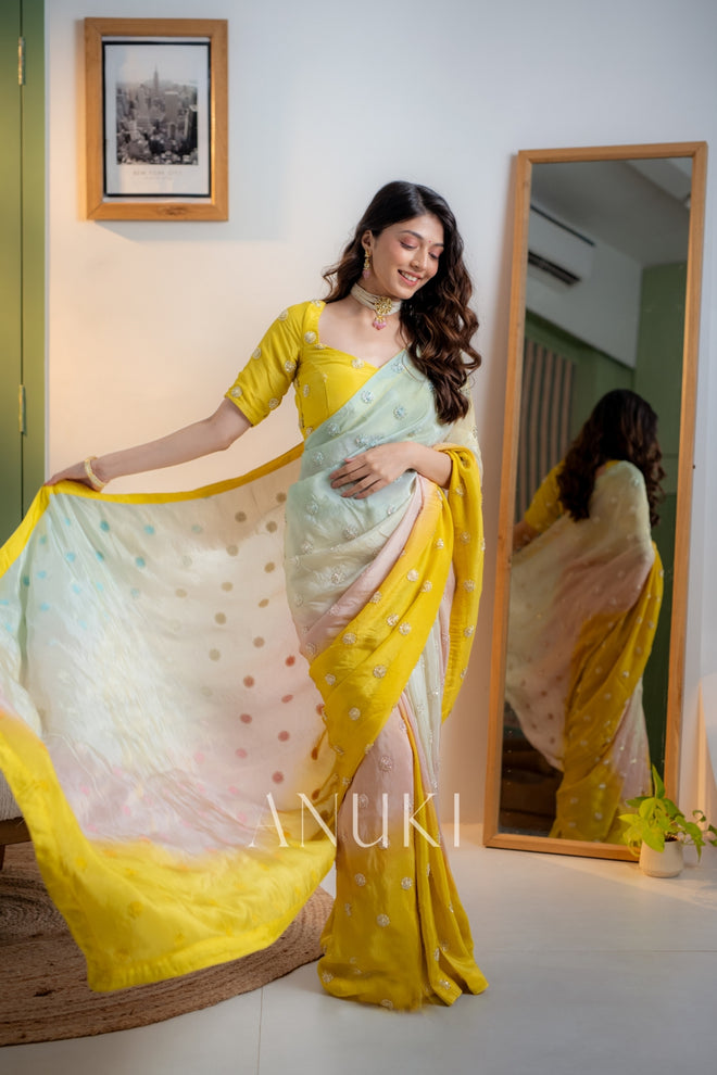 Buy Modern Sarees online | Shop Contemporary Sarees at Anuki.in